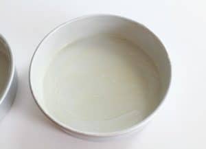 How to Get Cakes to Release from Pans - I Scream for Buttercream