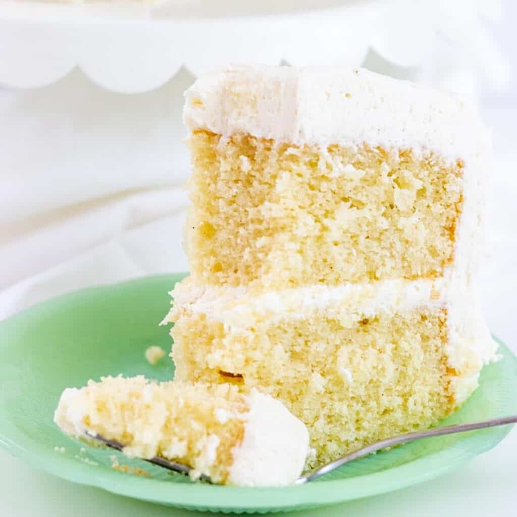 Favorite Vanilla Bean Cake - I Scream for Buttercream
