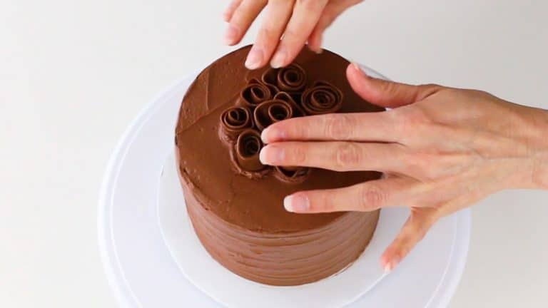 Tootsie Roll Ribbon Rose Cake - I Scream for Buttercream