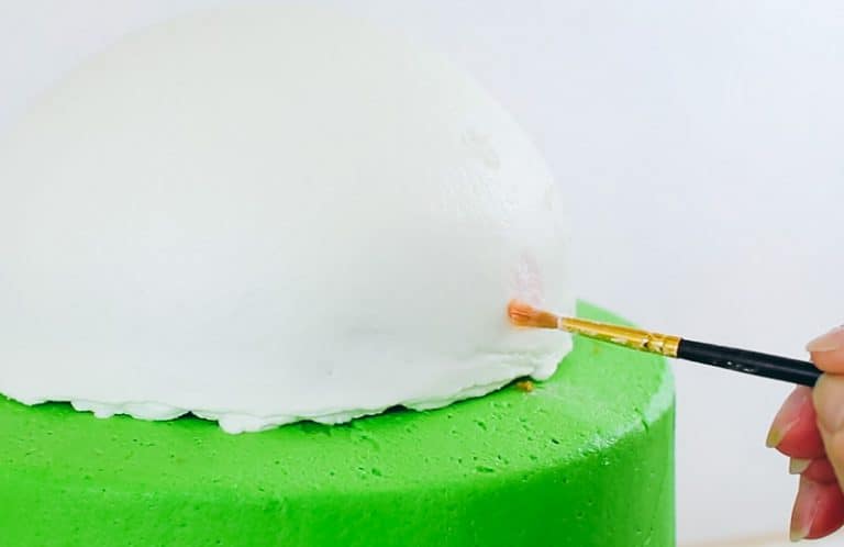 Bunny Ears Cake with Template - I Scream for Buttercream