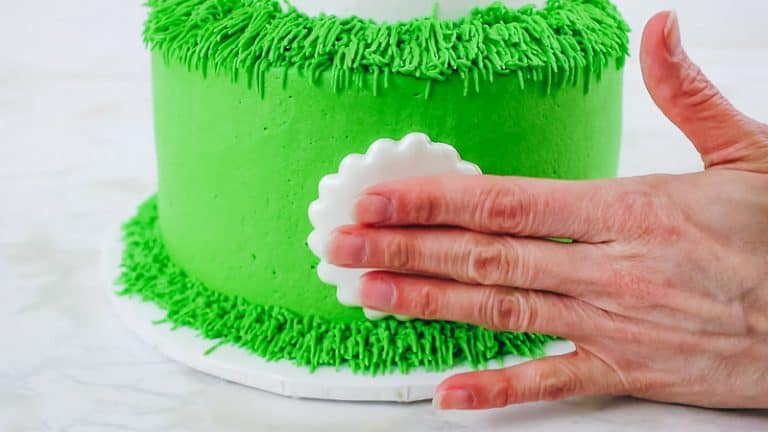 Bunny Ears Cake with Template - I Scream for Buttercream