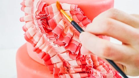 Fondant Gathered Ruffle Cake Tutorial - I Scream for Buttercream