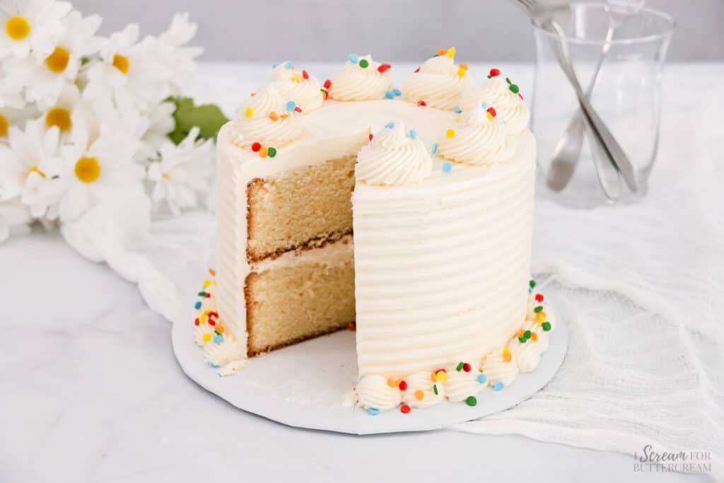Mini 6 Inch Vanilla Cake Recipe - I Scream for Buttercream