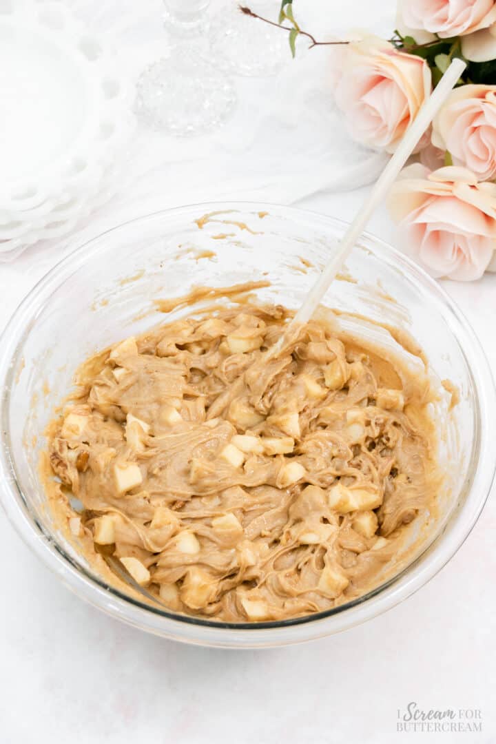 Old Fashioned Fresh Apple Cake (13x9) - I Scream for Buttercream