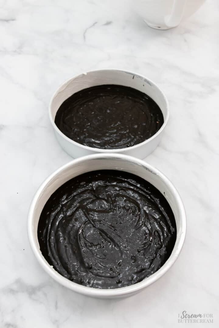Moist Black Velvet Cake from Scratch with Black Frosting (No Food ...
