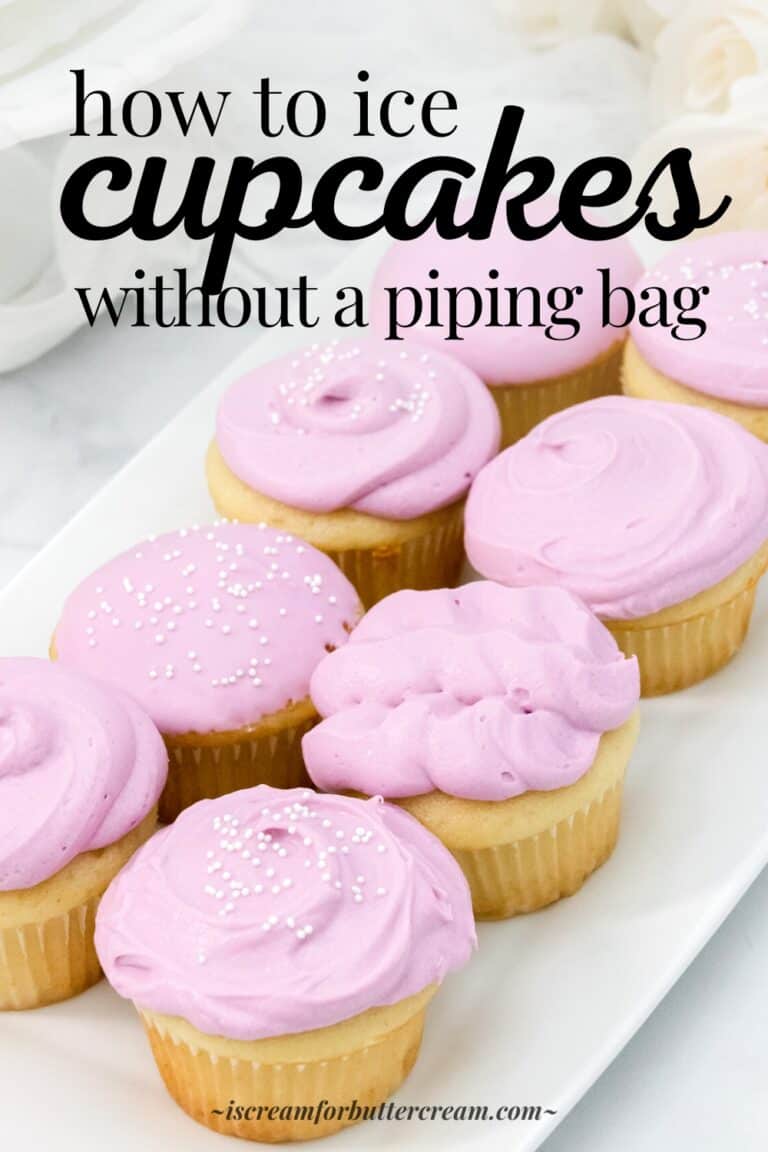 How to Ice Cupcakes without a Piping Bag - I Scream for Buttercream