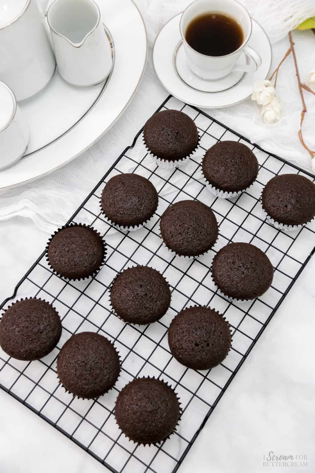 Nutella Cupcakes with Nutella Frosting - I Scream for Buttercream