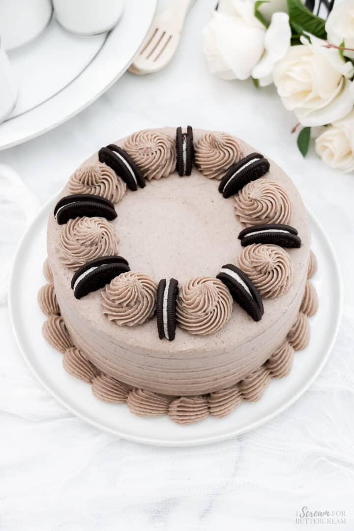 Red Velvet Oreo Cake with Oreo Cream Cheese Buttercream - I Scream for ...