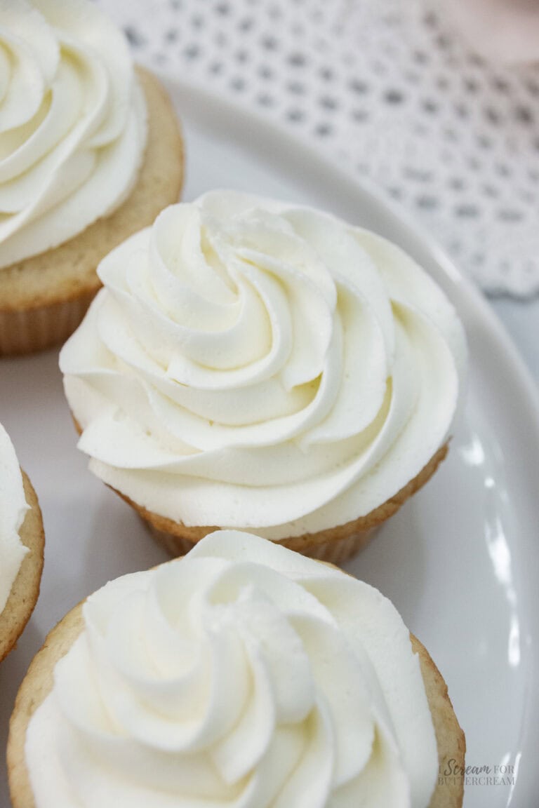 Wedding Cake Buttercream Frosting (Great for Cupcakes Too) - I Scream ...